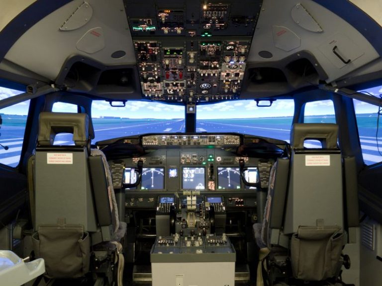 boeing-737-800-flight-simulator-014 - Aviation Focus